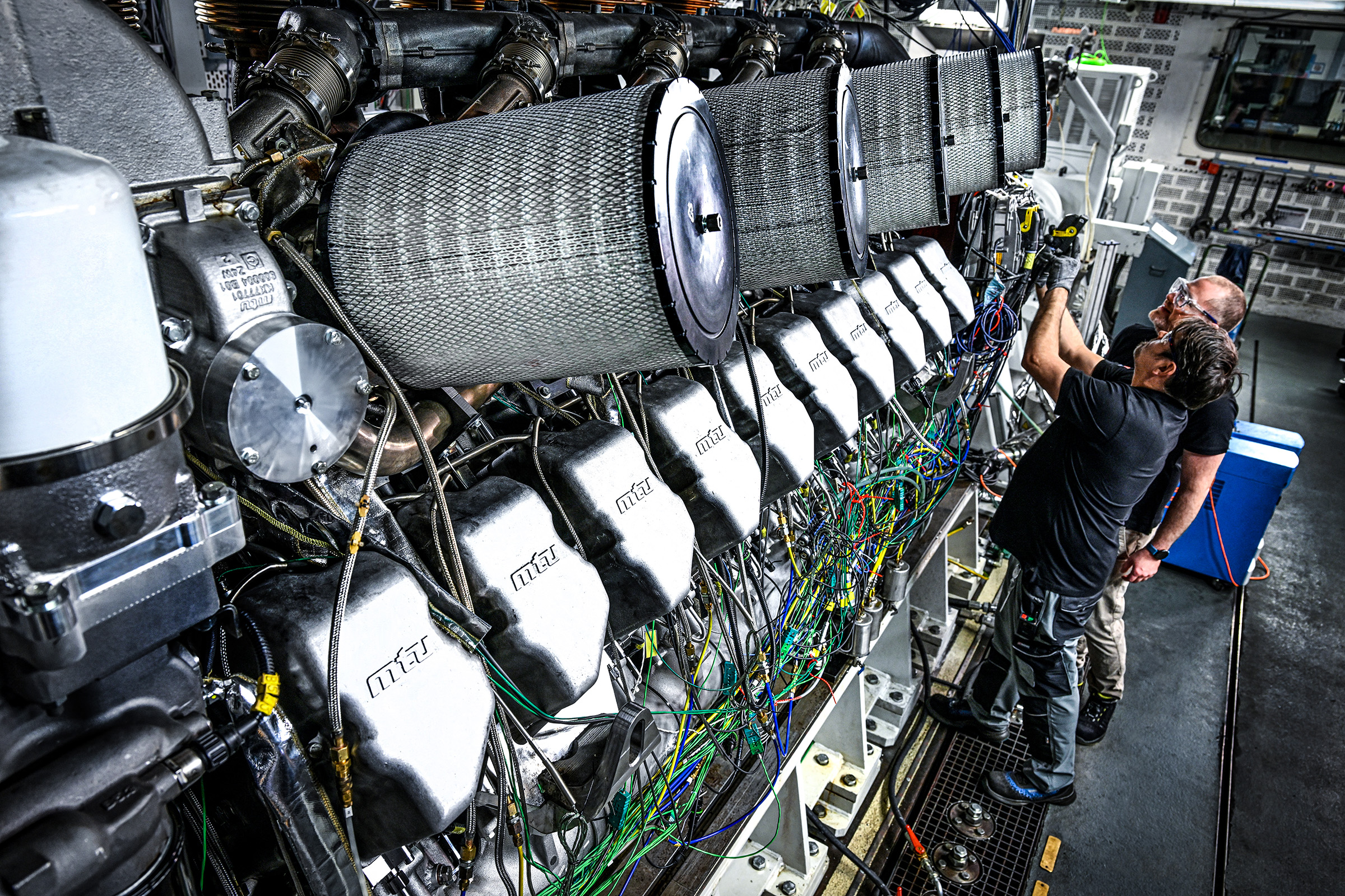 Rolls-Royce Power Systems achieves record result